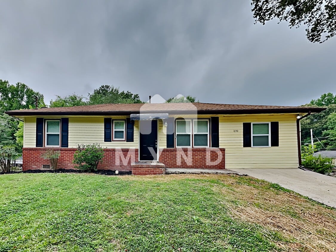 1650 Bridgeport Dr NW, Atlanta, GA 30318 | Apartments.com