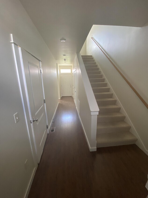 2760 Catalyst St Unit A, Bozeman, MT 59718 - Room for Rent in Bozeman ...