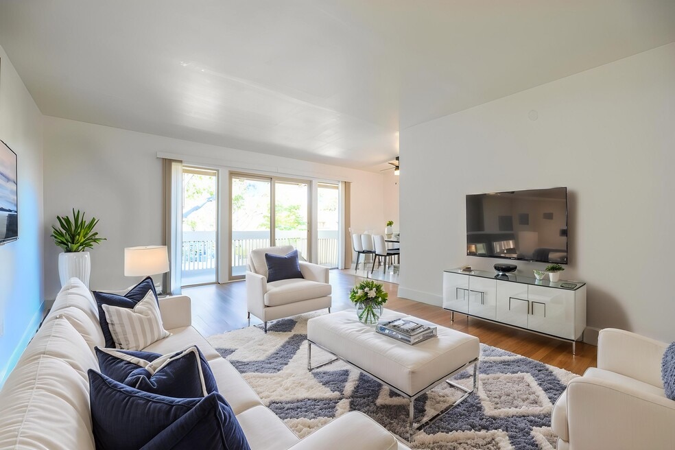 Apartments For Rent Near Santa Clara University - Santa Clara, CA