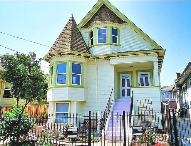 Latham Terrace Apartments for Rent - Oakland, CA - 1 Rentals ...