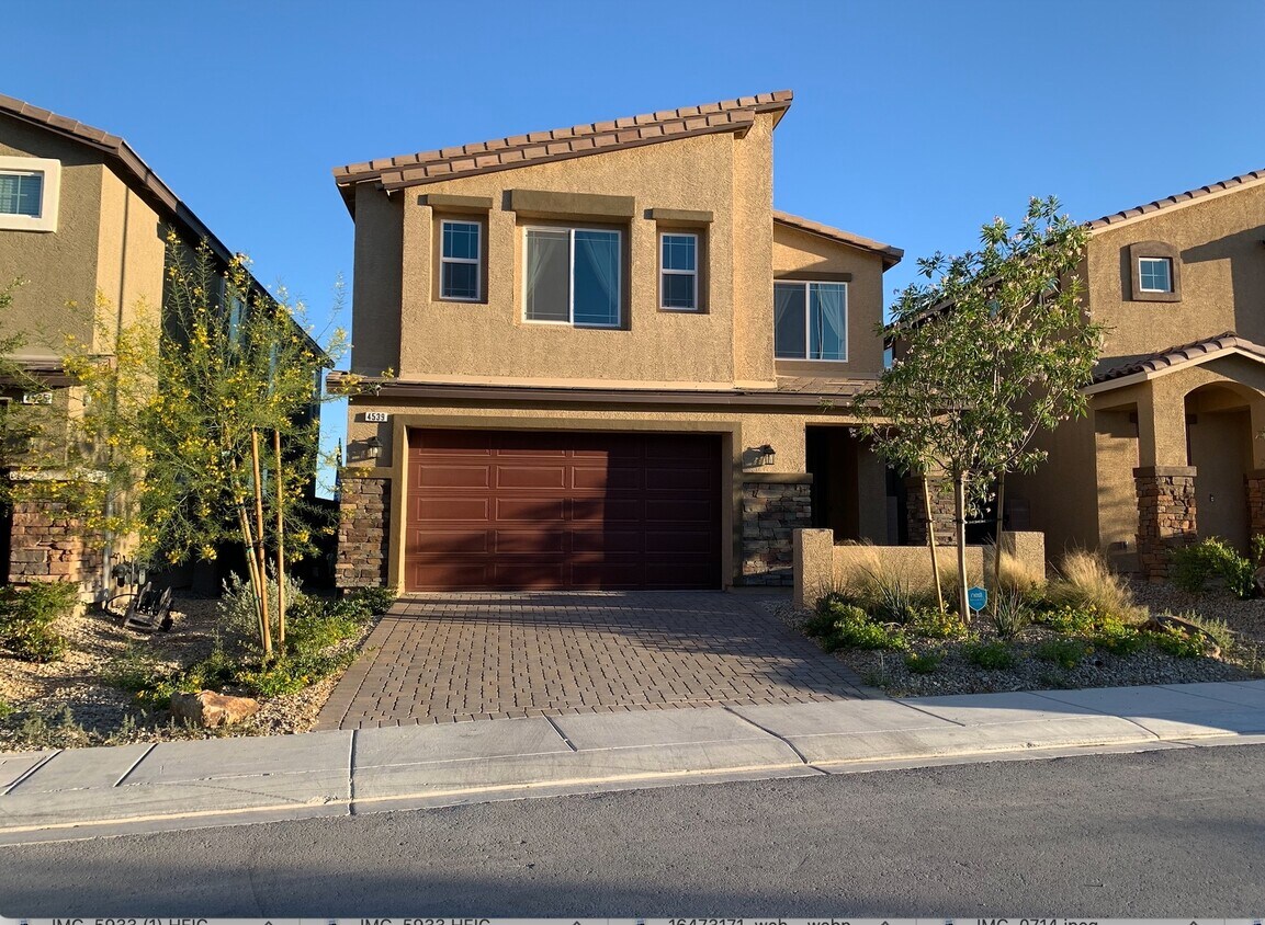 4539 Stardusk Falls Ave, North Las Vegas, NV 89084 - House Rental in ...
