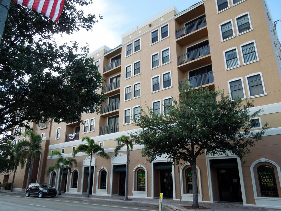 511 Lucerne Ave Unit 410, Lake Worth, FL 33460 - Condo for Rent in Lake ...