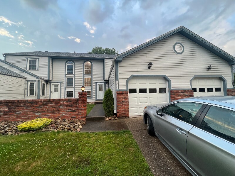 1122 Concord Dr, Lawrence, PA 15055 | Apartments.com