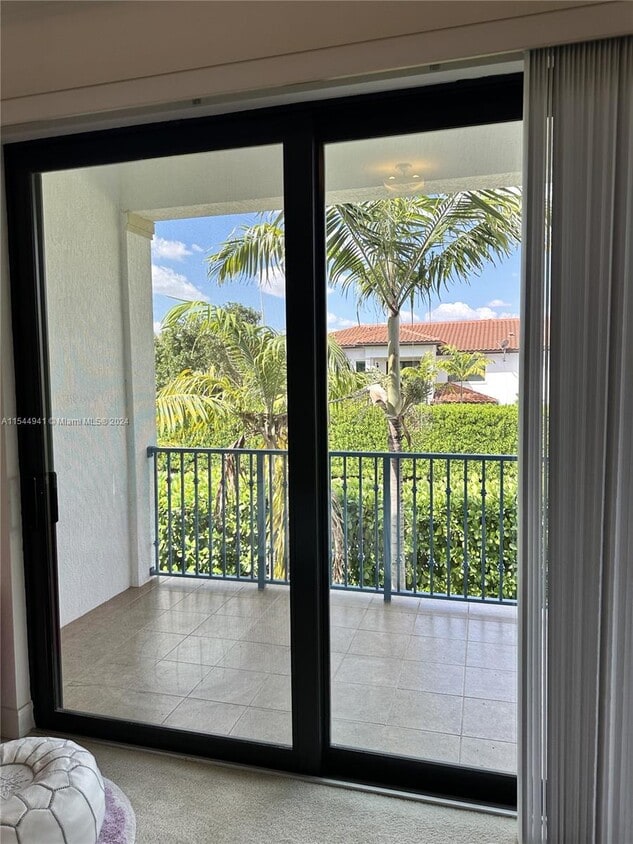 1404 SW 113th Ter, Pembroke Pines, FL 33025 - House Rental in Pembroke Pines, FL | Apartments.com