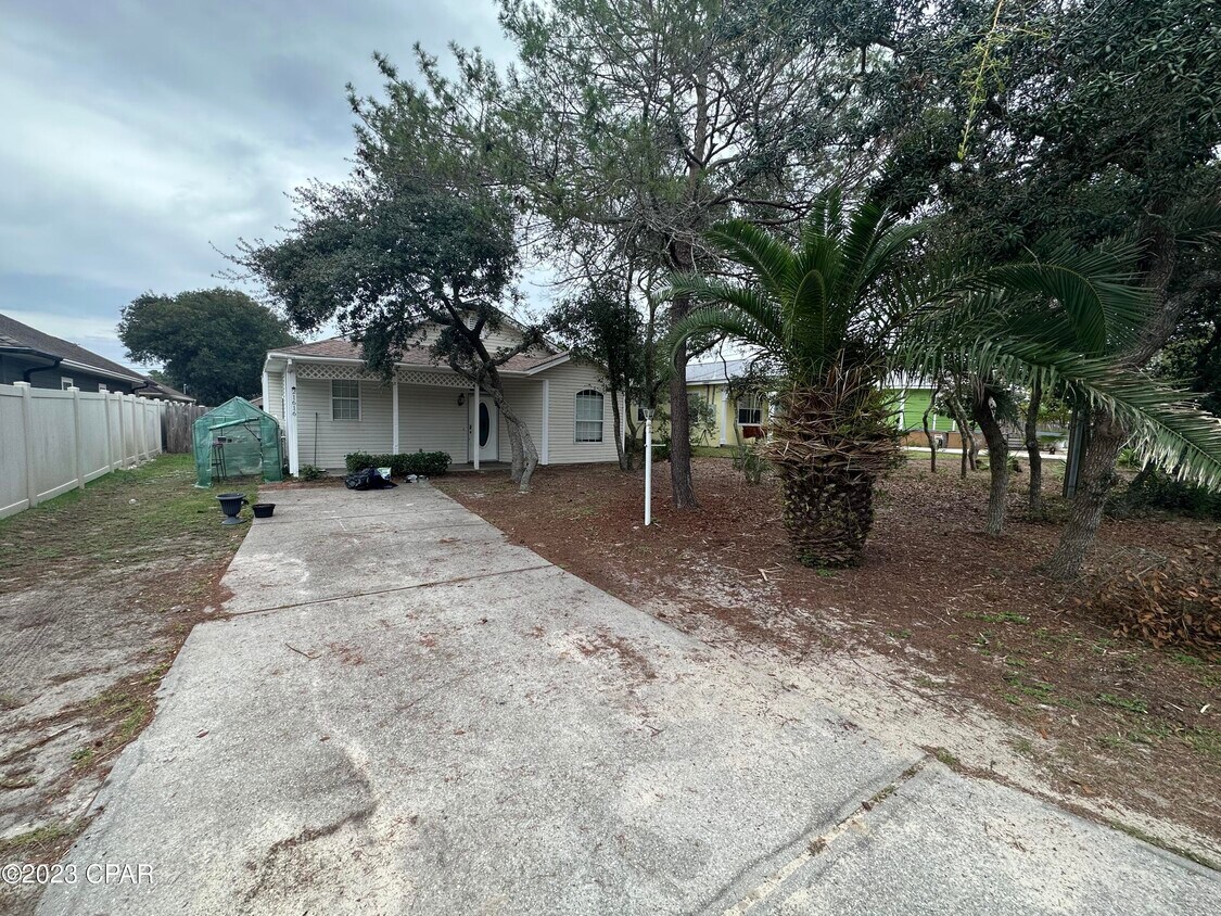 21616 Dolphin Ave, Panama City Beach, FL 32413 - House Rental in Panama ...