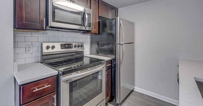 Sparrows Point Townhomes and Apartments - Apartments in Virginia Beach ...