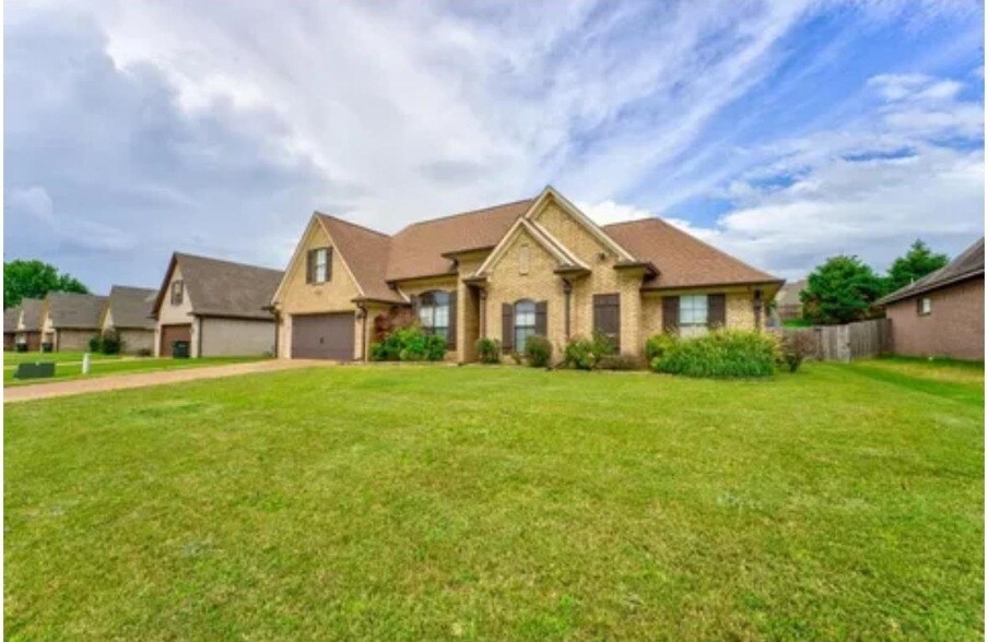 430 Lakewood Dr, Oakland, TN 38060 | Apartments.com