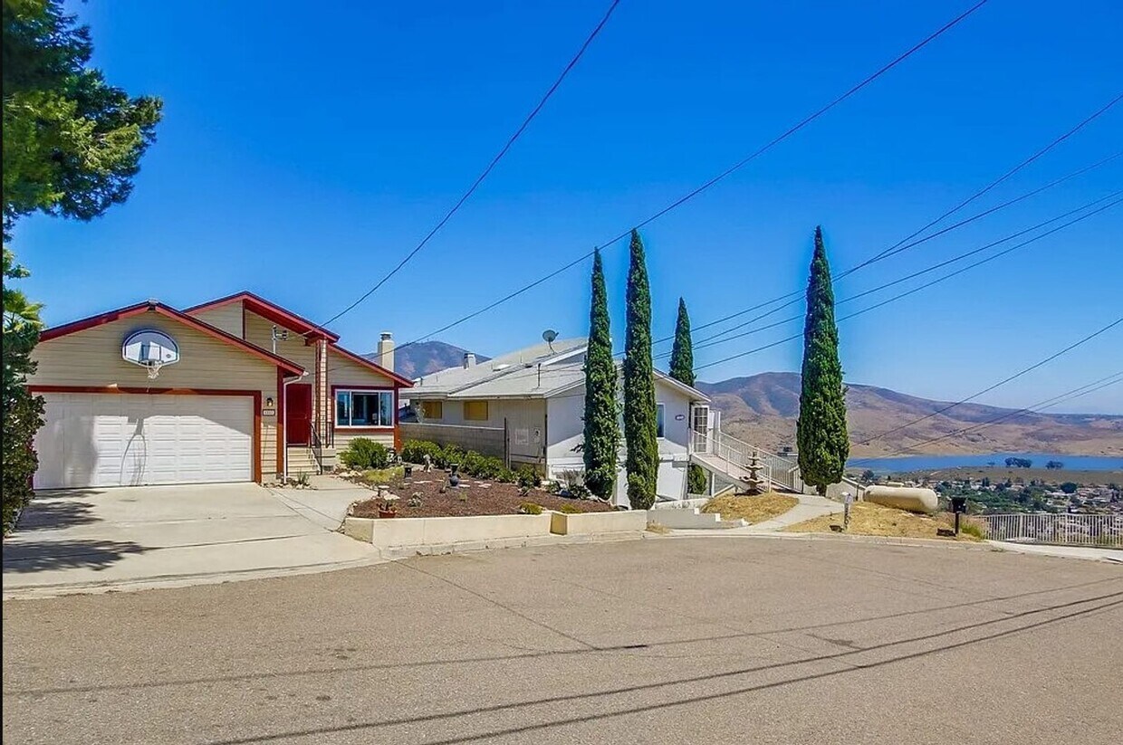 1503 Maria Ave, Spring Valley, CA 91977 - House Rental in Spring Valley ...