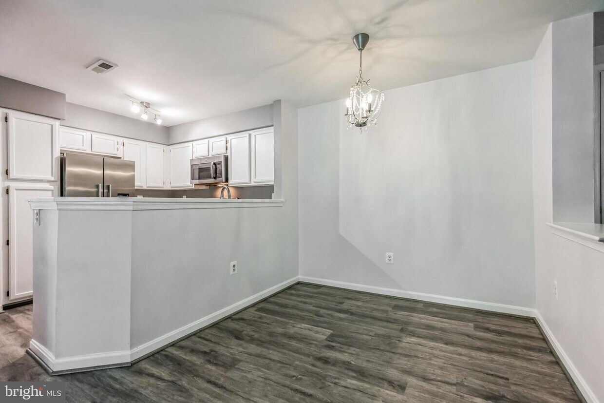 6911 Victoria Dr Unit 6911-G, Alexandria, VA 22310 - Room for Rent in ...