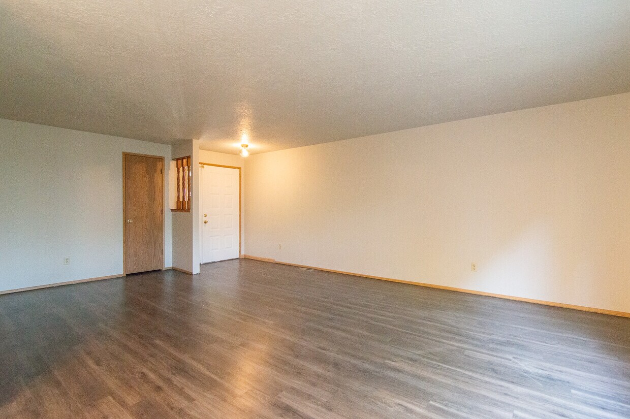 12851 SE Foster Rd Unit 12851, Portland, OR 97236 - 12851 SE Foster Rd ...