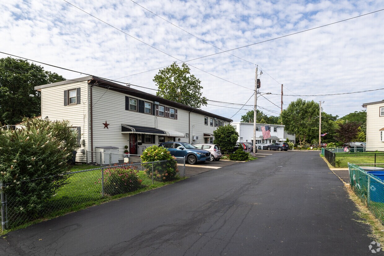 Pennypack Woods Home Ownership Association - 8724 Crispin Dr ...
