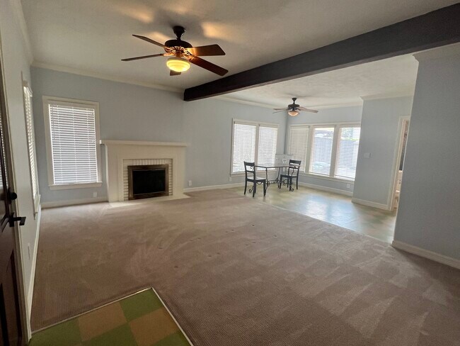2218 Ewing St, Houston, TX 77004 - House Rental in Houston, TX ...