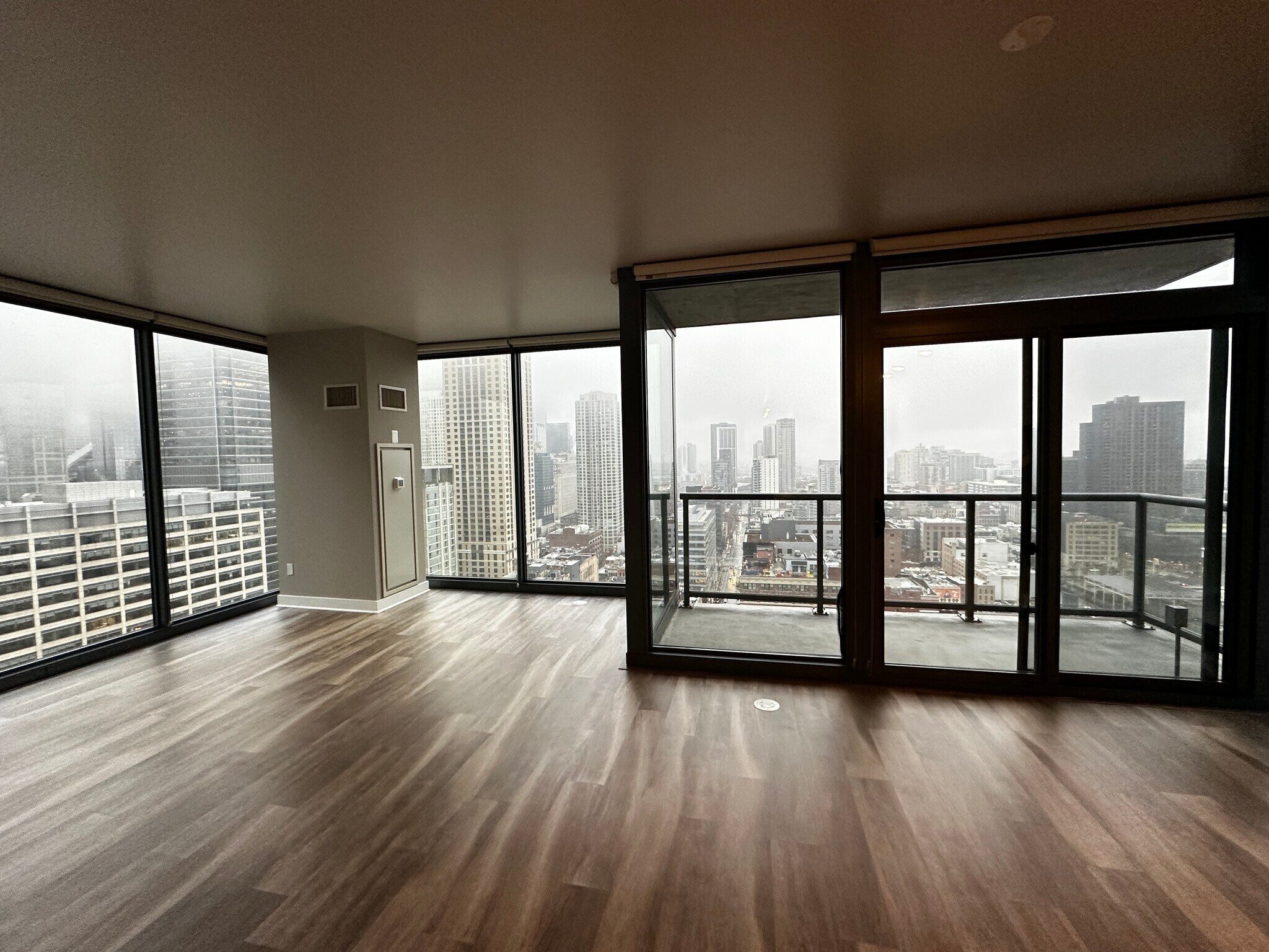 607 N State St Unit 1, Chicago, IL 60654 - 607 N State St Chicago, IL ...