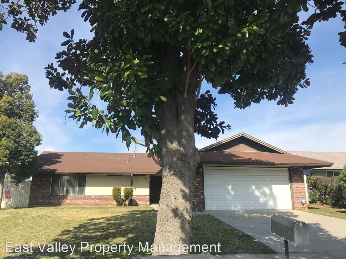 22568 Robin Way, Grand Terrace, CA 92313 - House Rental in Grand ...