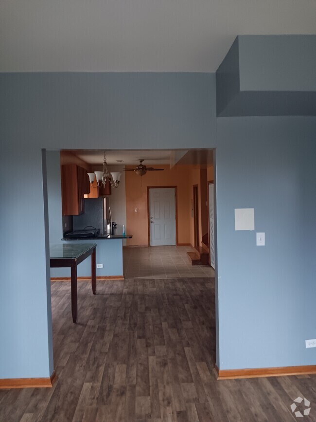 Apartments for Rent in 60651 | Apartments.com