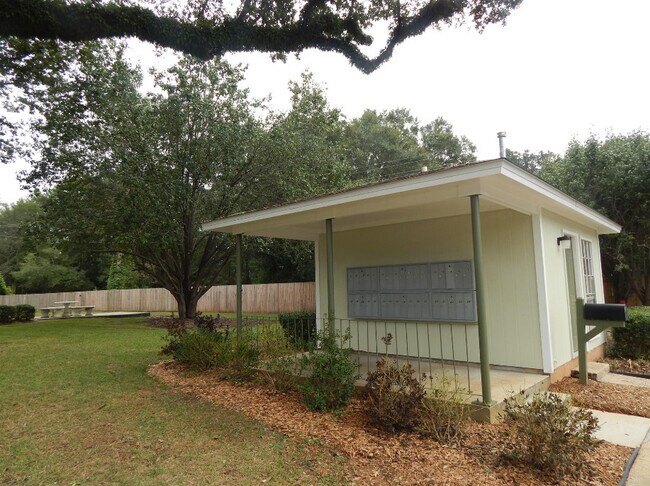 Shell Pointe Apartments Apartments - 6601 Old Shell Rd Mobile, AL ...