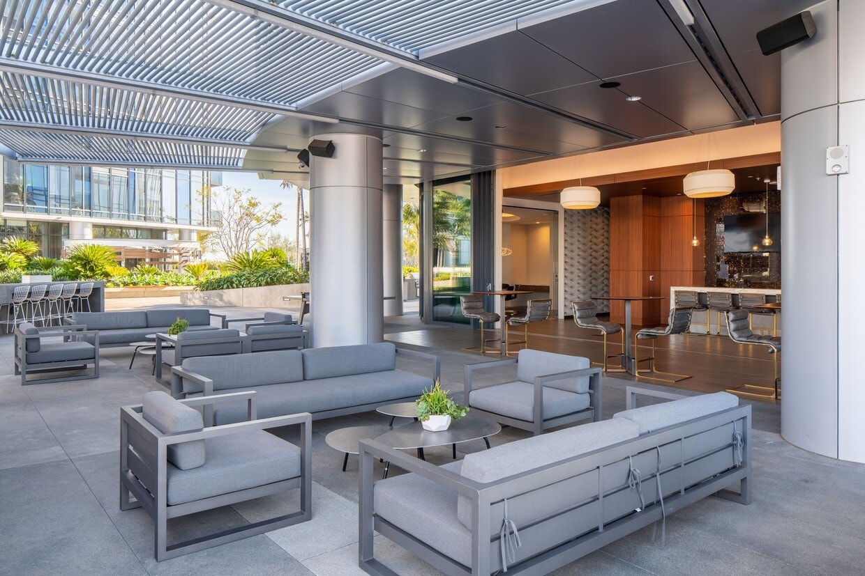 Circa LA - Apartments in Los Angeles, CA | Westside Rentals