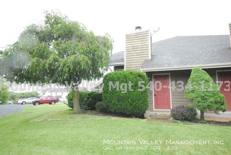 1728 N Burkwood Ct Unit #C, Harrisonburg, VA 22802 - Room for Rent in ...