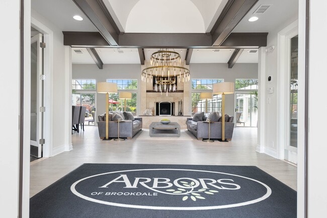 Apartments for Rent with High Ceilings Near Trees of Wheaton ...