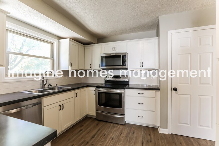 5023 NW Wood Ridge Dr, Kansas City, MO 64151 | Apartments.com