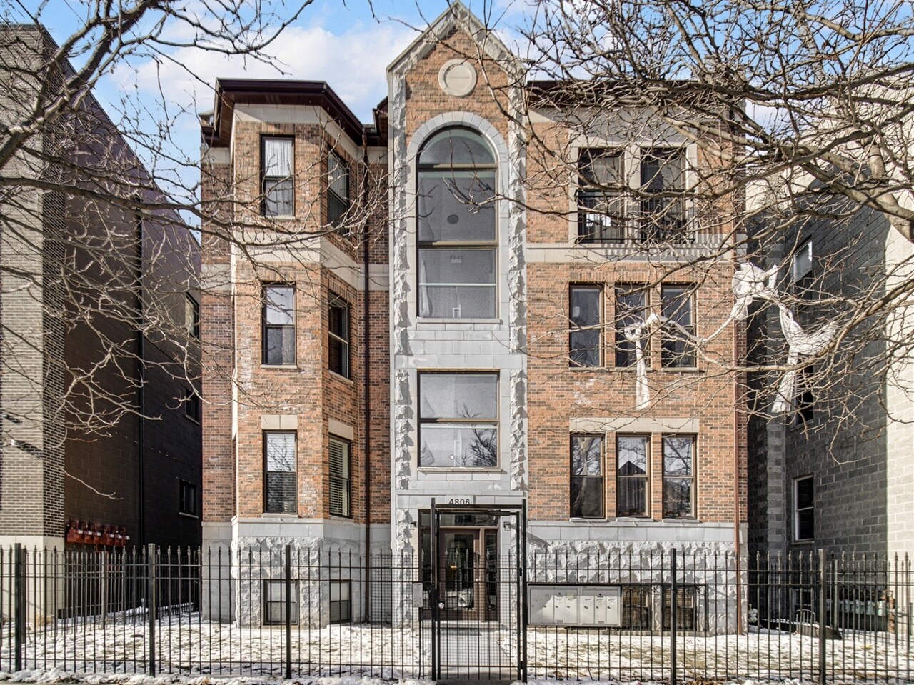 4806 S Saint Lawrence Ave Unit 1S, Chicago, IL 60615 - Condo for Rent ...