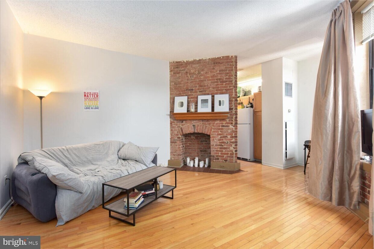 1615 Q St NW Unit 1208, Washington, DC 20009 - Room for Rent in ...