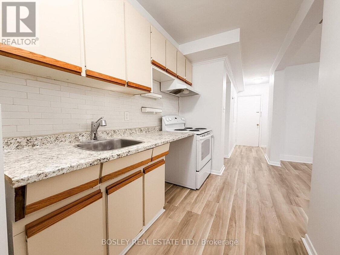 9928 A Bayview Ave, Richmond Hill, ON L4C 2L1 - Maison à Louer à ...