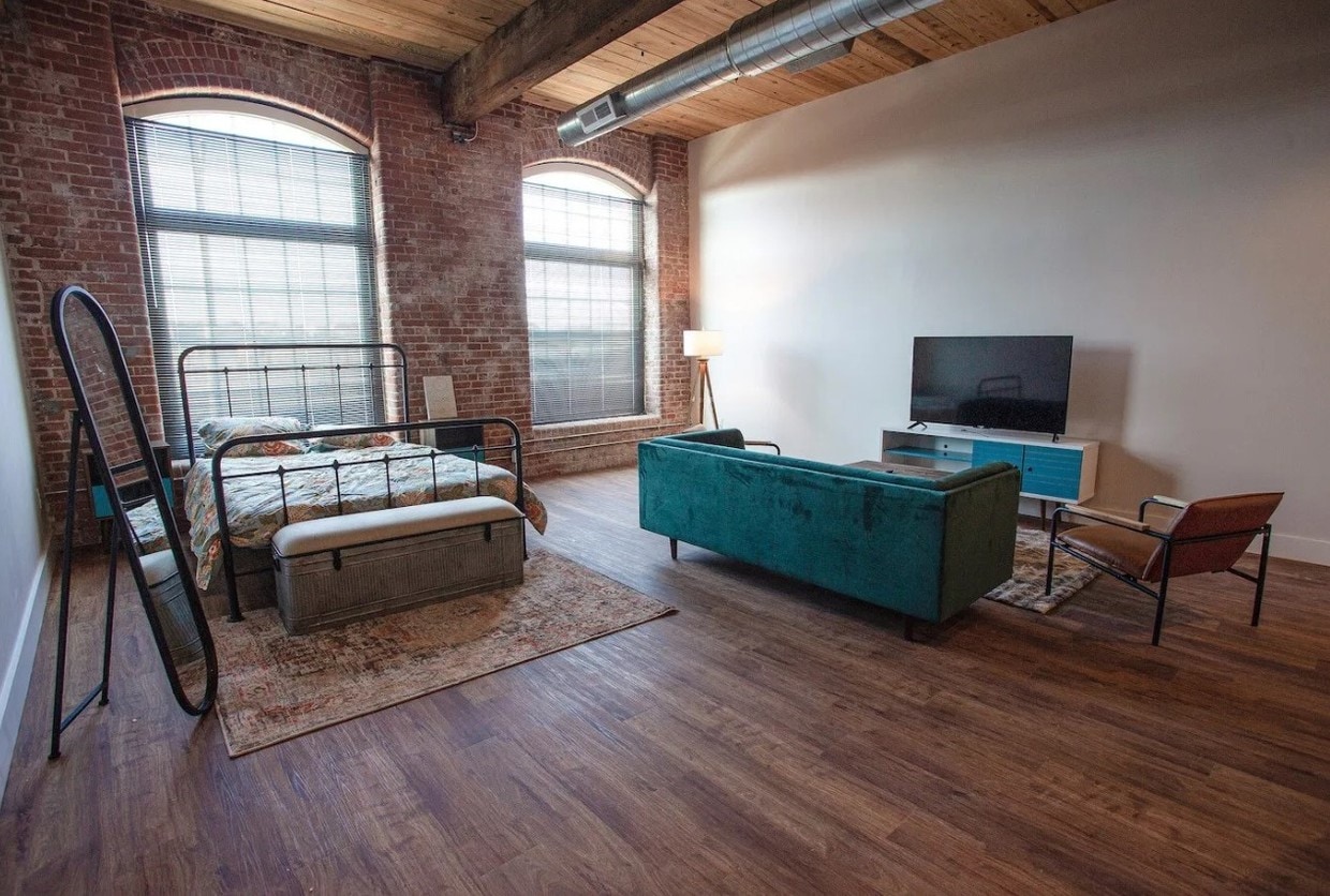 The Village Lofts - 200 Esten Ave Pawtucket, RI 02860 | Apartments.com