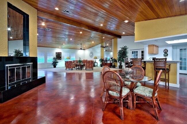 Shadow Ridge Apartment Homes - Apartments in Las Vegas, NV | Apartments.com