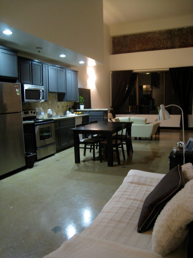 City Lofts Apartments - Los Angeles, CA | Apartments.com