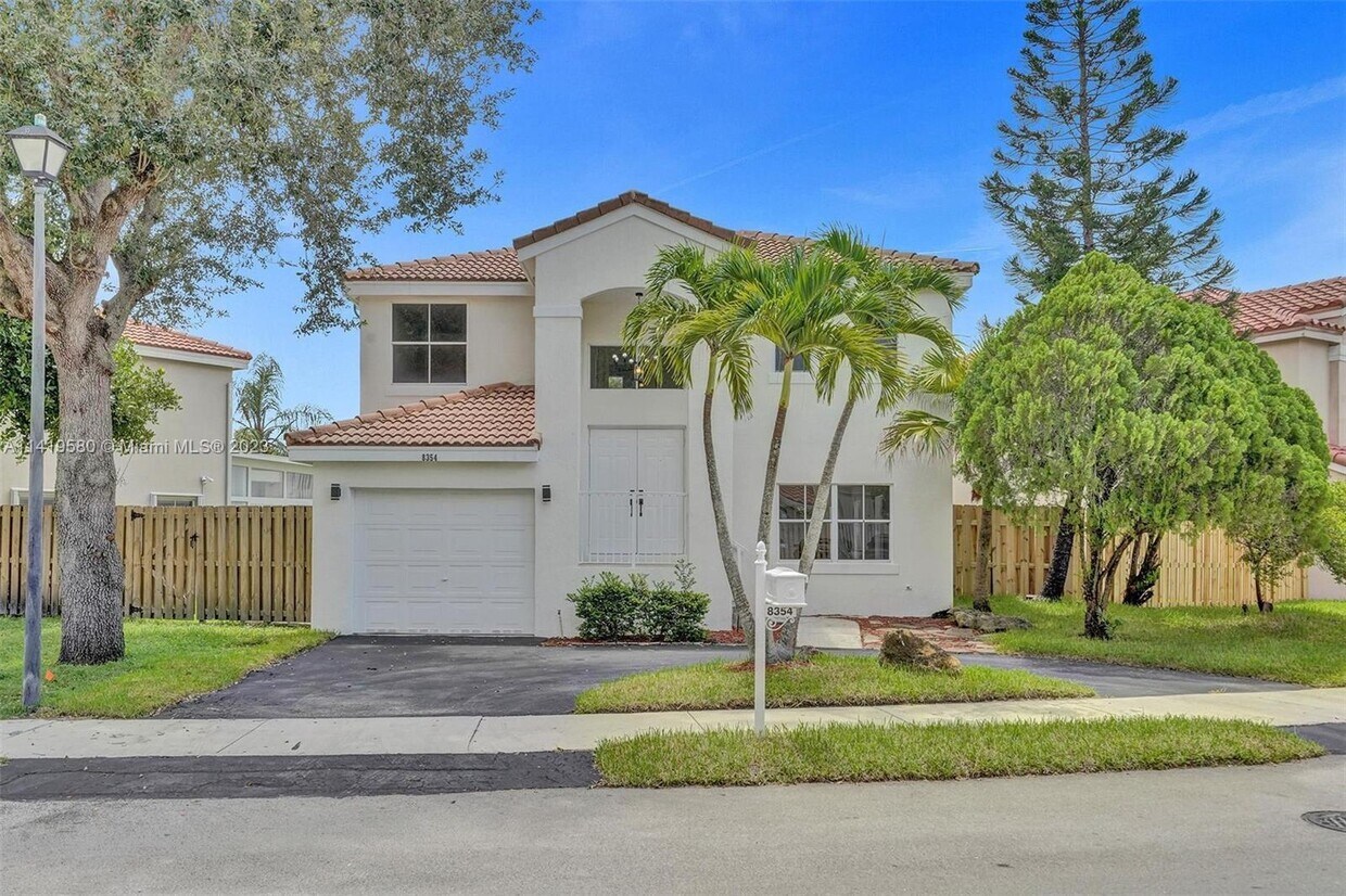 8354 SW 42nd Ct, Davie, FL 33328 - House Rental in Davie, FL ...