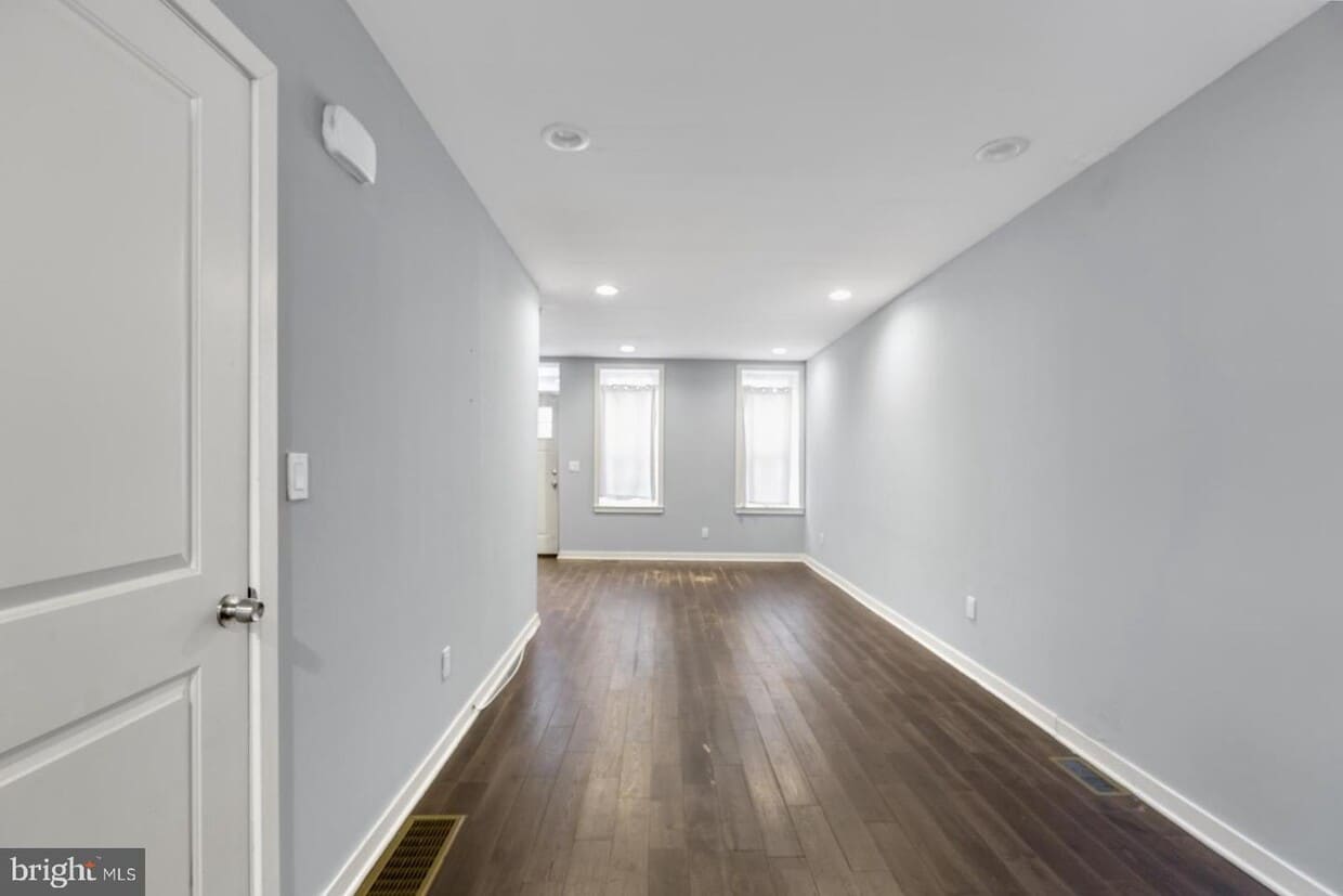 2221 Sears St, Philadelphia, PA 19146 - Townhome Rentals in ...