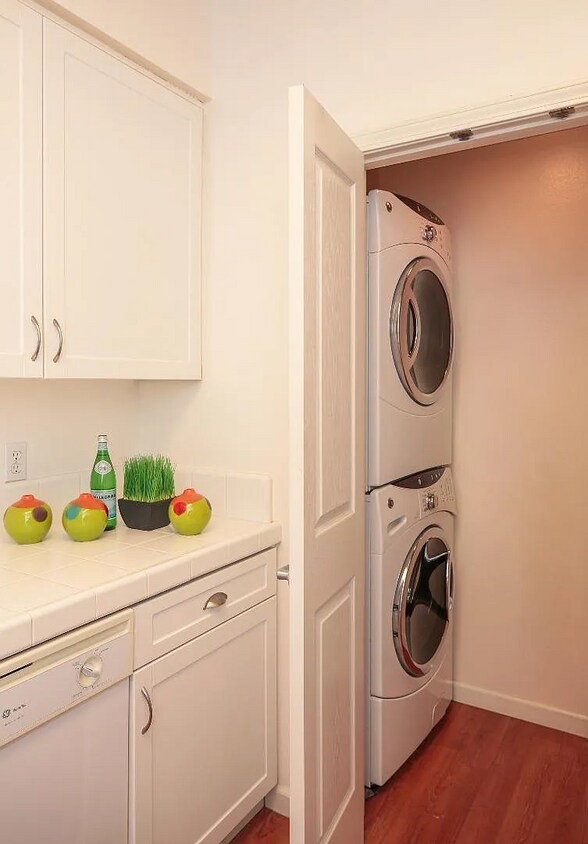 1982 W Bayshore Rd Unit 222, East Palo Alto, CA 94303 - Condo for Rent in East Palo Alto, CA ...