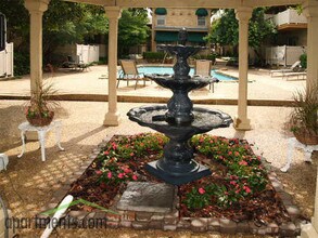 Lakeside on Spring Valley Rentals - Richardson, TX | Apartments.com