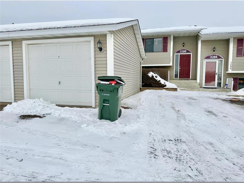 3288 Dodd Ln, Eagan, MN 55121 - House Rental in Eagan, MN | Apartments.com