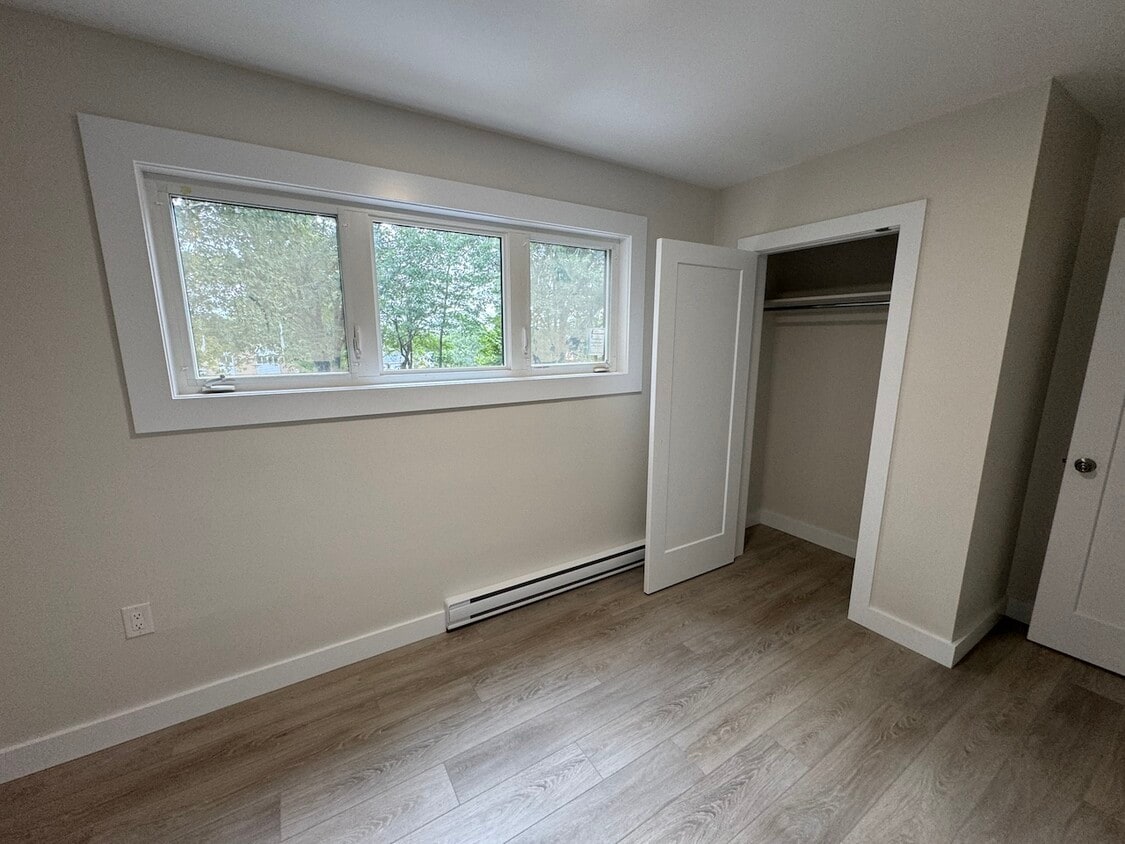 14 Brule St, Dartmouth, NS B3A 4G1 - Townhouse for Rent in Dartmouth ...