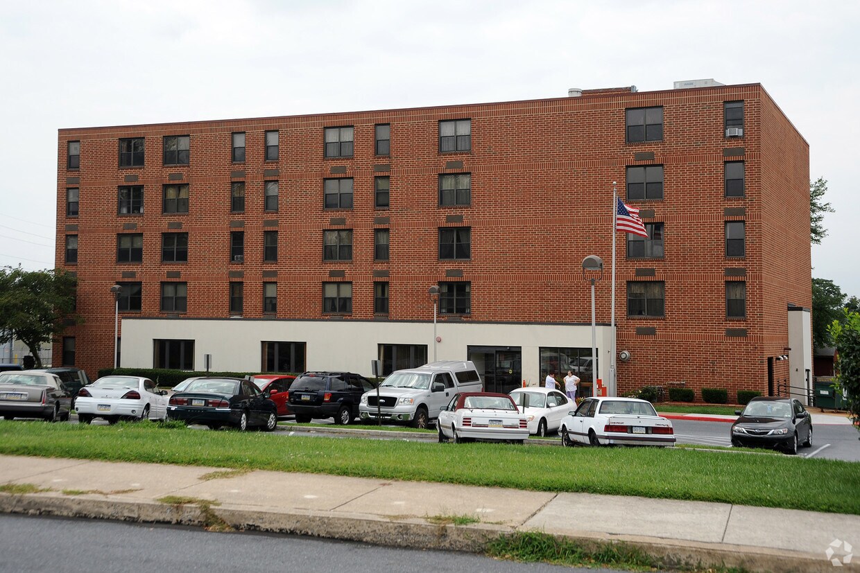 Essex House Middletown Pa 17057