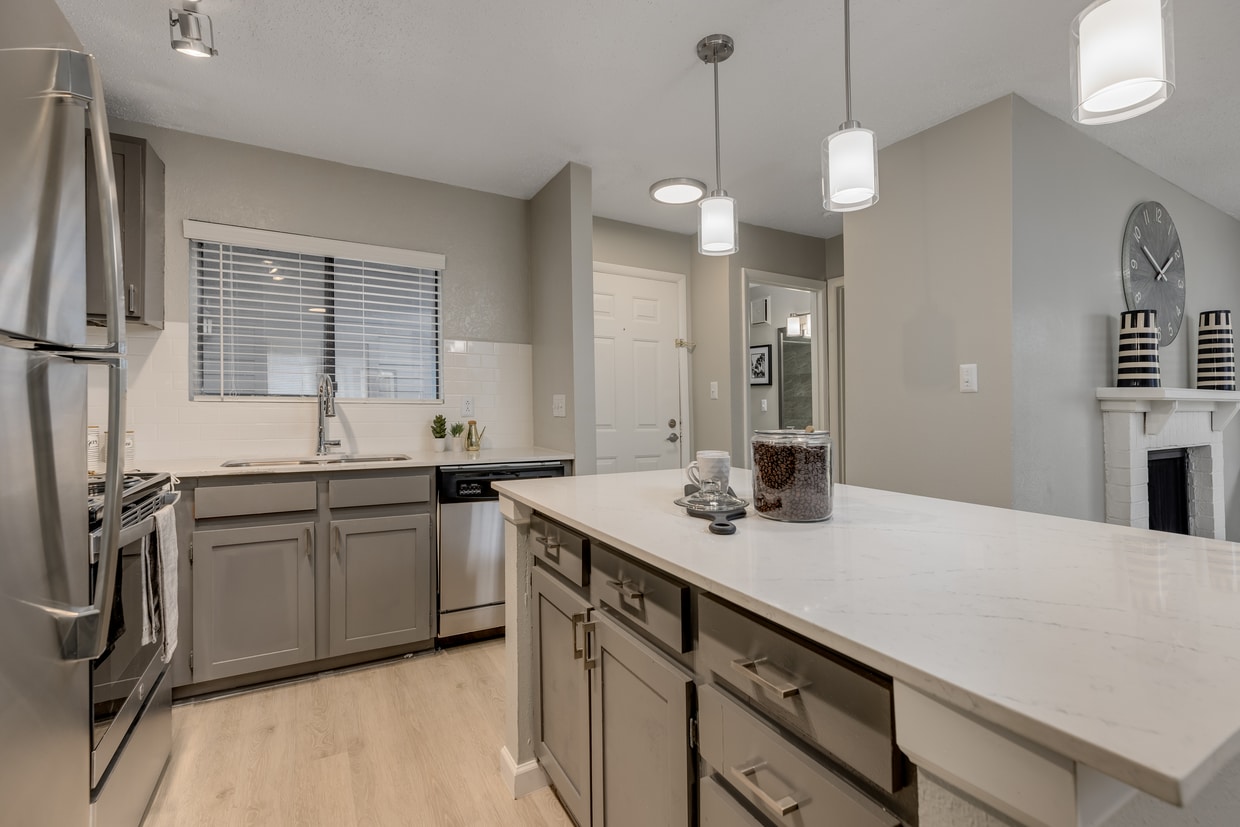 The Landon Apartments - 8200 River Birch Dr Charlotte, NC 28210 ...