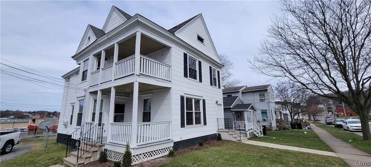 1601 E Fayette St, Syracuse, NY 13210 - Room for Rent in Syracuse, NY ...