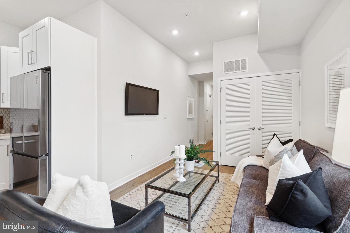 1330-34 S Patton St Unit 102, Philadelphia, PA 19146 - Room for Rent in ...