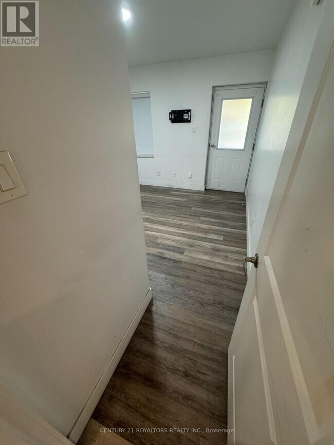 792 O'Connor Dr Unité 1, Toronto, ON M4B 2S6 - Appartement à Louer à ...