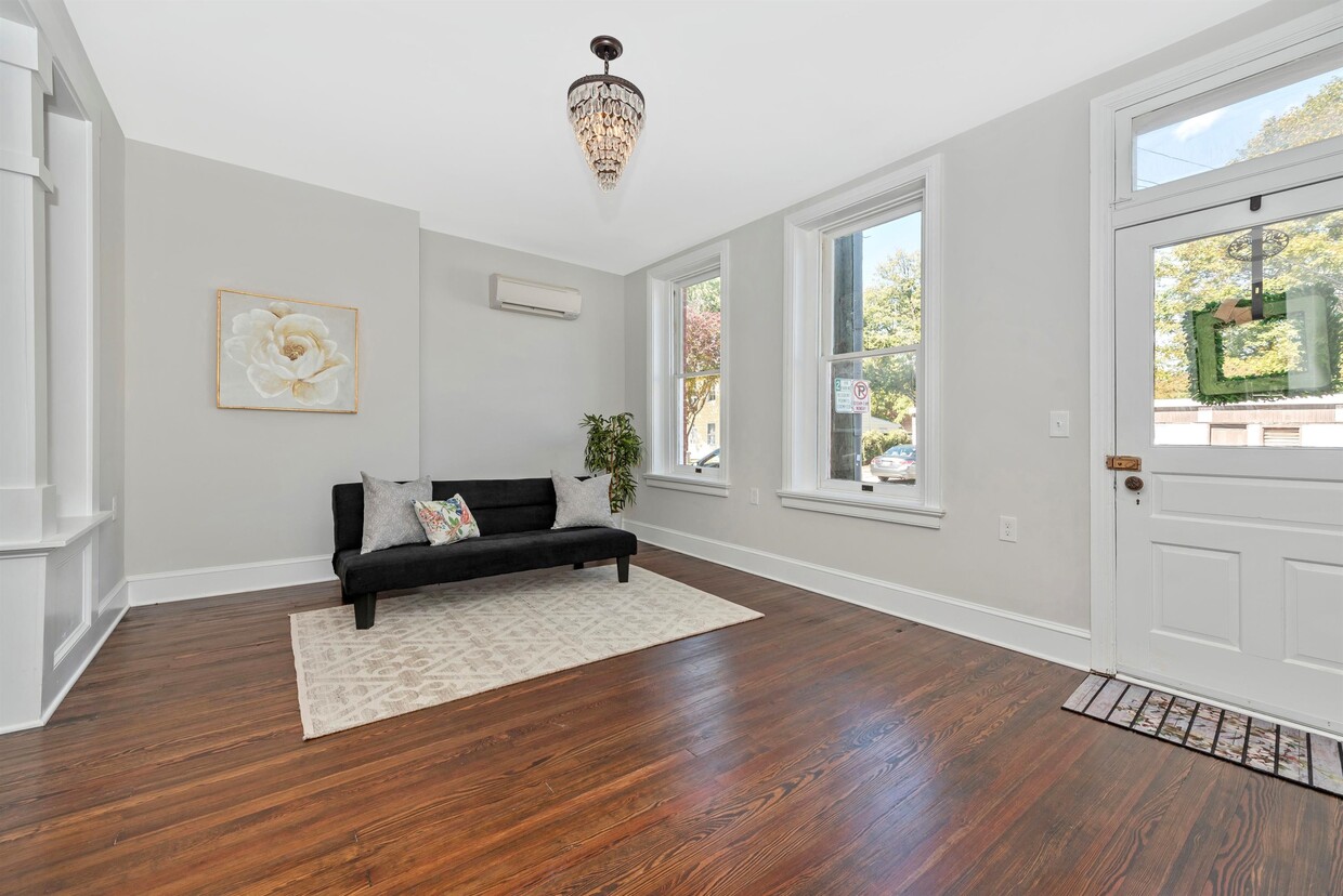 6 W 4Th St, Frederick, MD 21701 - House Rental in Frederick, MD ...