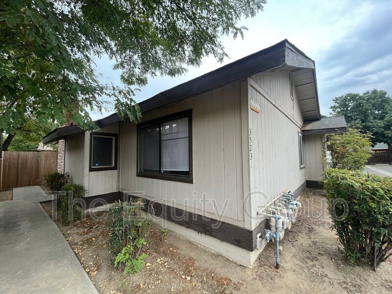 3523 S County Center Dr, Visalia, CA 93277 - House Rental in Visalia ...