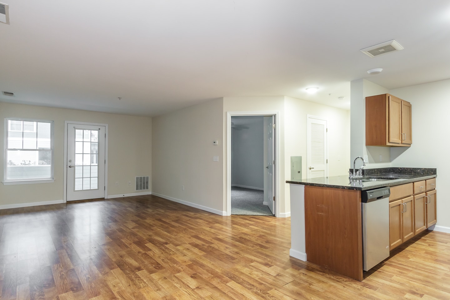 Cooper Lane Apartments, LLC - 11 Cooper Ln Bedford, NH 03110 ...