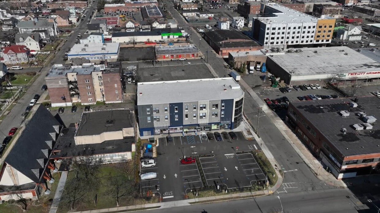 The Plaza of Plainfield - 208 W 7th St Plainfield, NJ 07060 ...