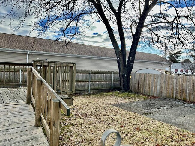2 S Locust Ave, North Providence, RI 02911 - House Rental in North ...