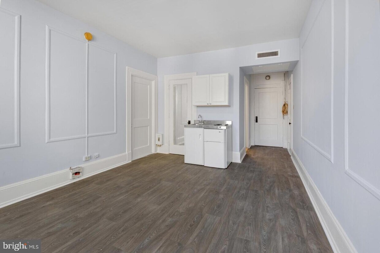 1324 Locust St Unit 907, Philadelphia, PA 19107 - Room for Rent in ...