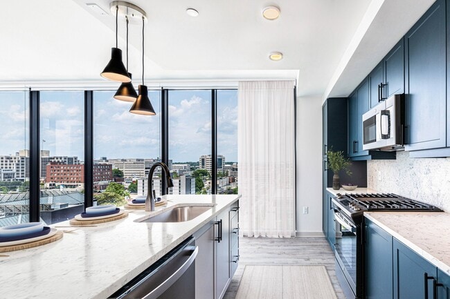 Fallyn - Apartments in Nashville, TN | Apartments.com