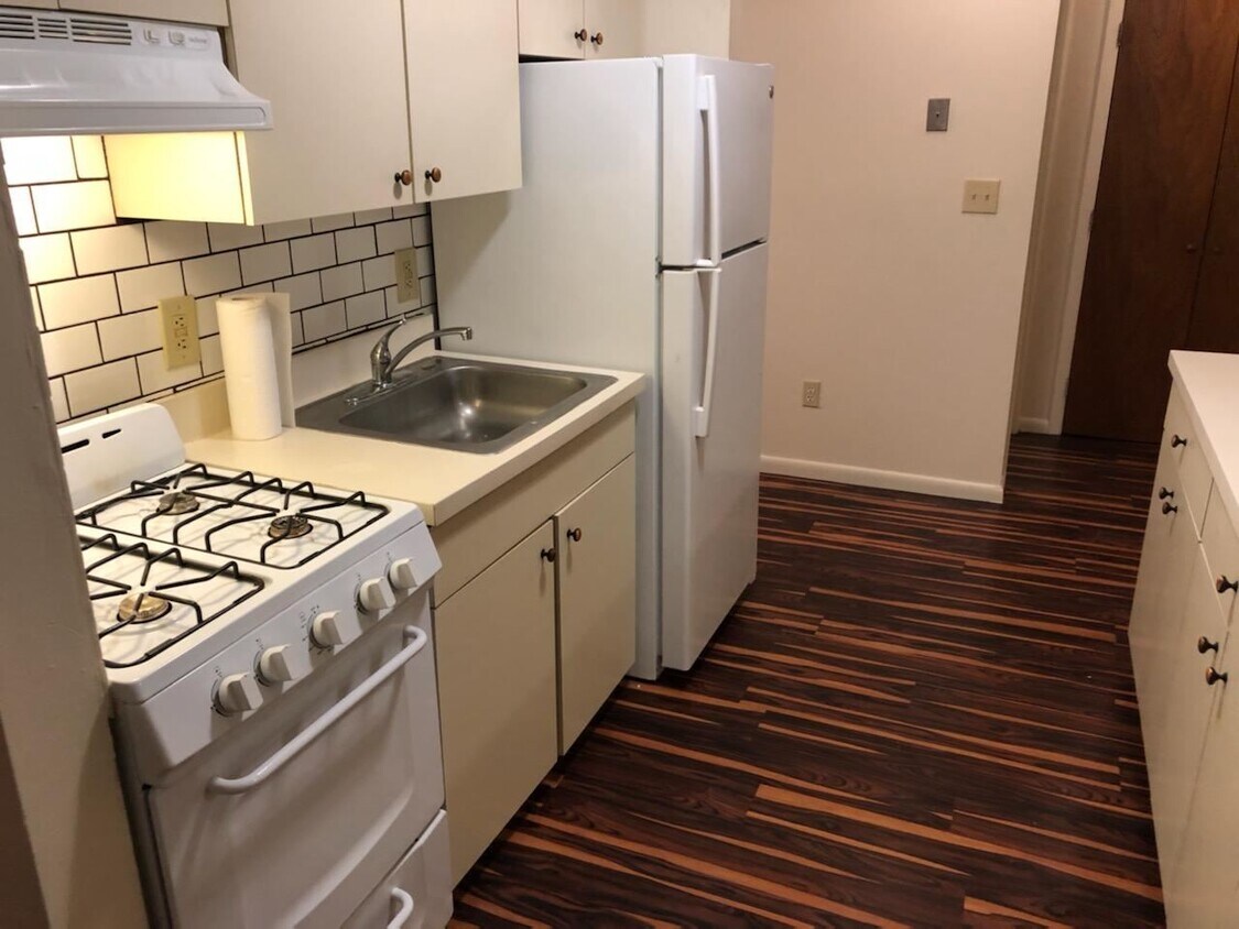 129 Ocean Ave Unit 1, Jersey City, NJ 07305 - Room for Rent in Jersey ...