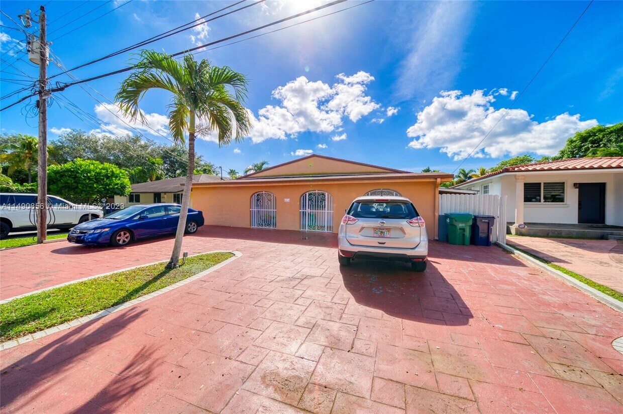 6534 SW 34th St Unit 2, Miami, FL 33155 - Room for Rent in Miami, FL | Apartments.com